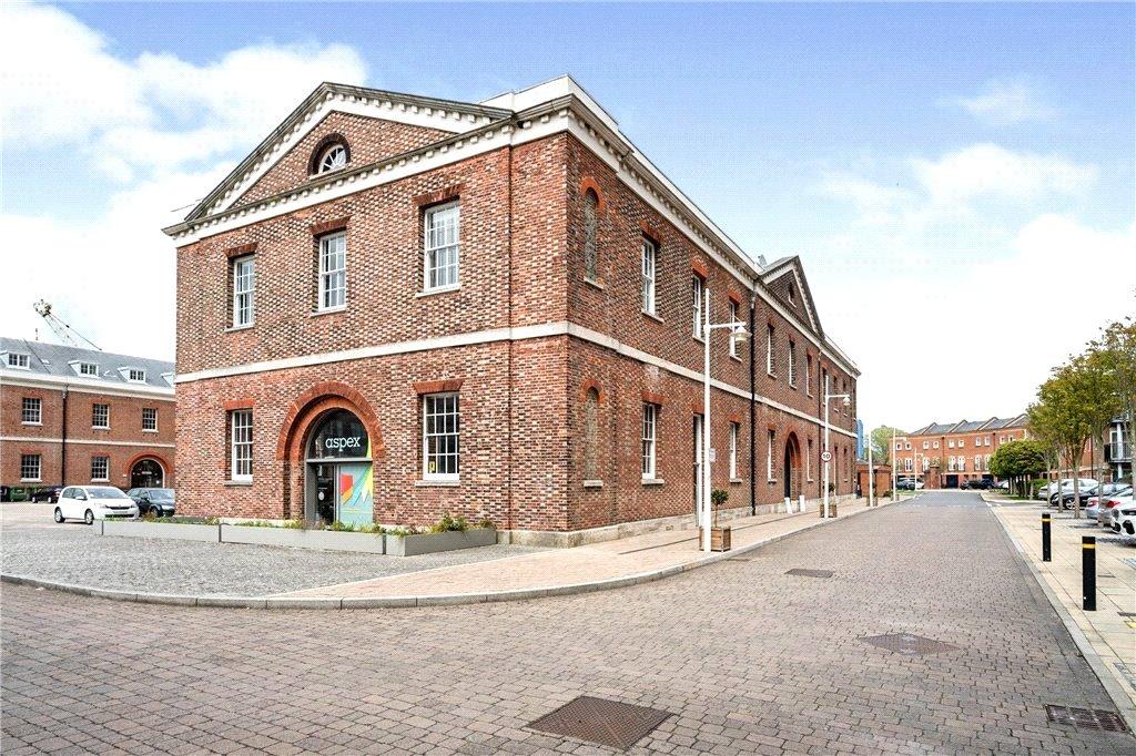 The Vulcan Building, Gunwharf Quays... 2 bed apartment for sale - £330,000
