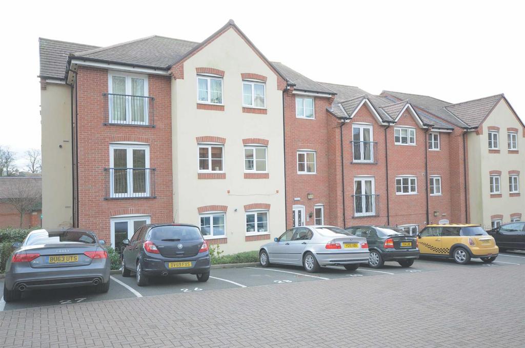Millstone Court, Stone 2 bed flat - £750 pcm (£173 pw)