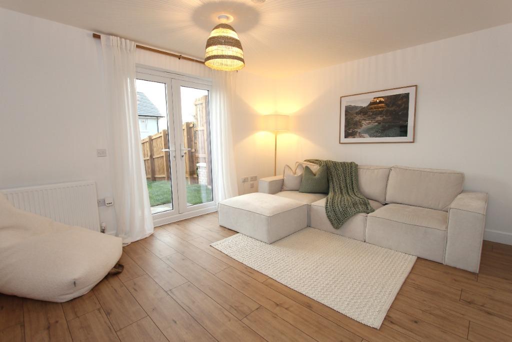 Niven Way, Maybury, Edinburgh, EH12 2 bed terraced house - £1,650 pcm ...