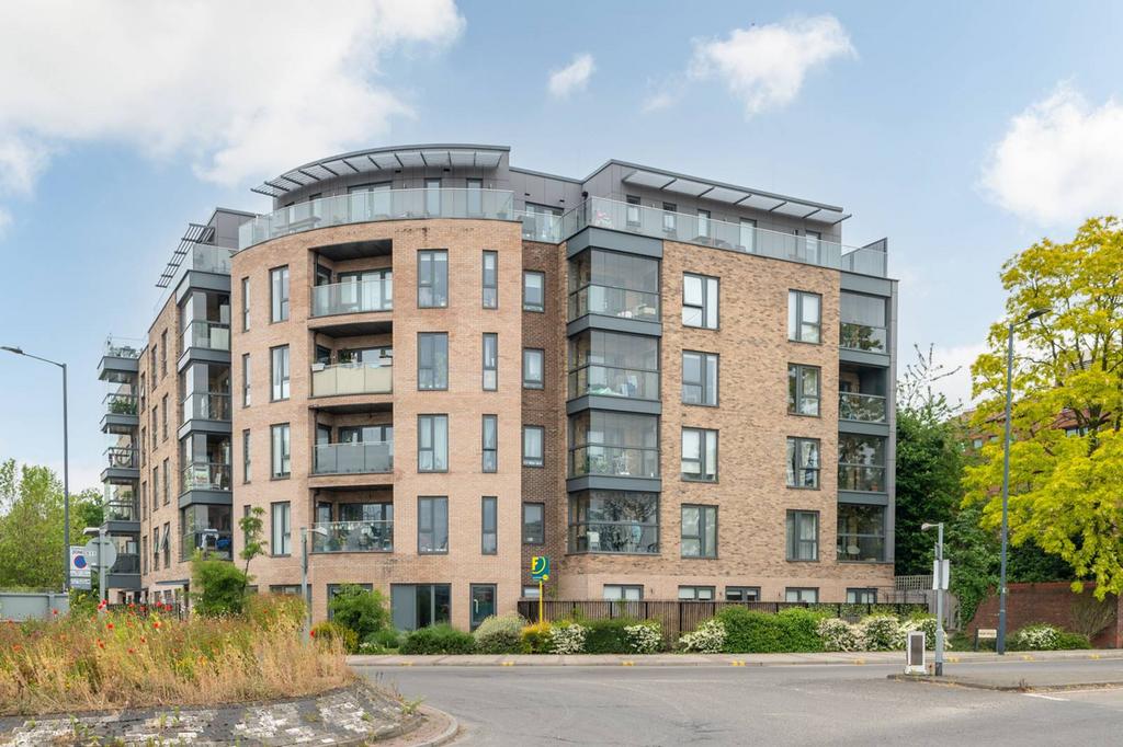 Neasden Lane, Willesden, London, NW10 1 bed flat - £325,000