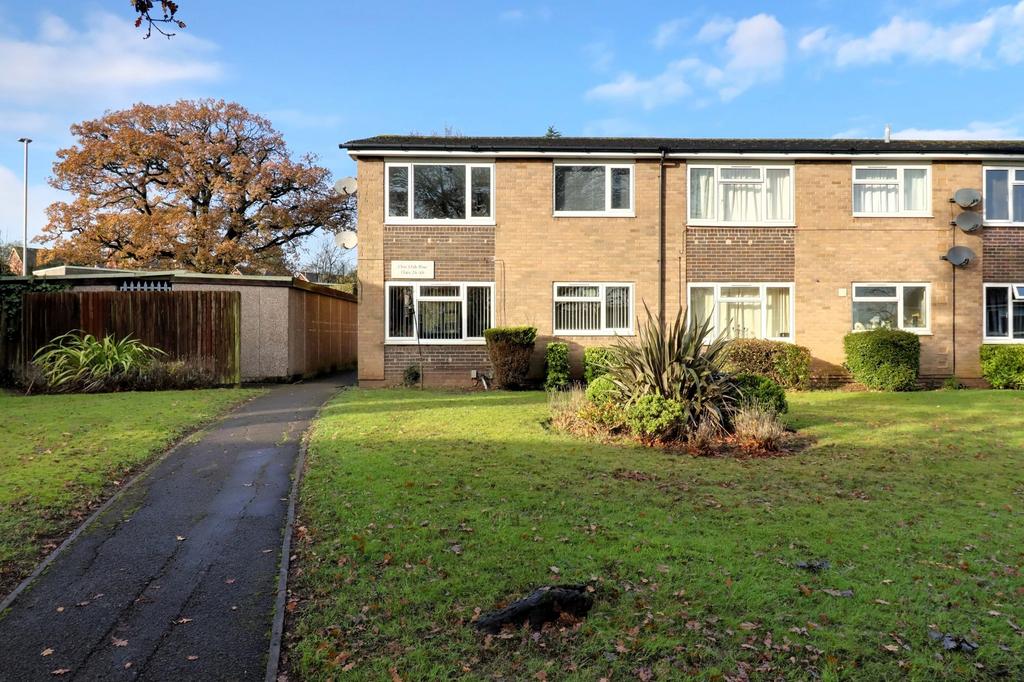 One Oak Rise, Stafford ST17 1 bed flat for sale - £100,000