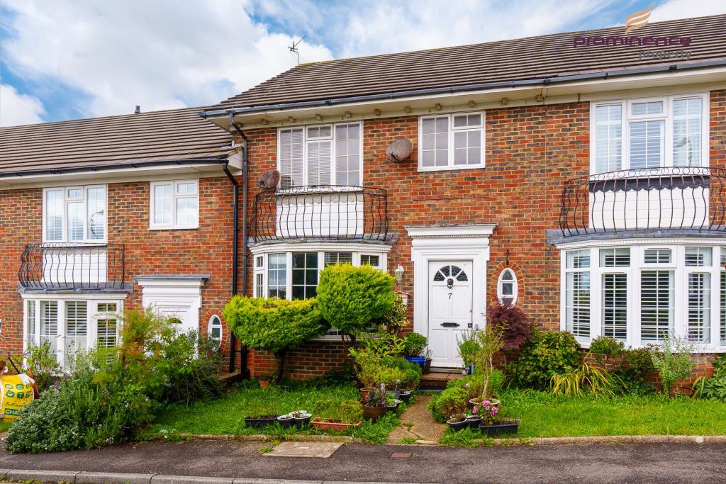 Fulmar Close, Hove BN3 6NW 3 bed terraced house - £650,000