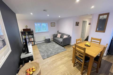 Houses For Sale Around Sp2 0 Hf | OnTheMarket