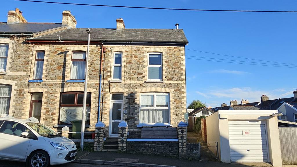 Bideford EX39 3 bed end of terrace house - £205,000