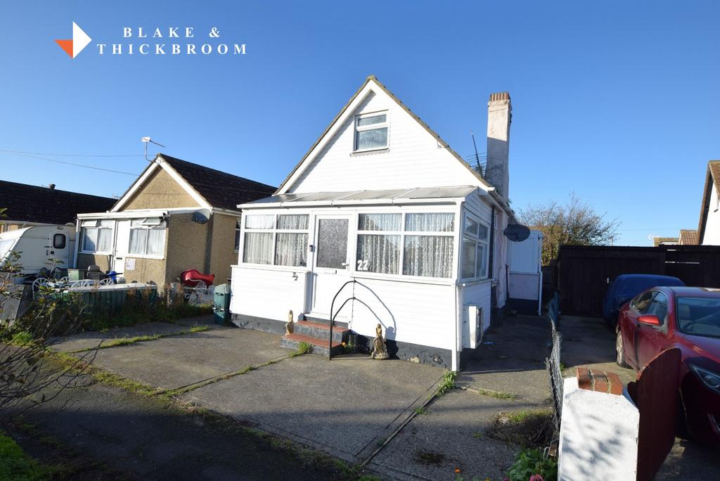 Jasmine Way, Jaywick, Clacton-on-Sea 2 bed detached bungalow - £94,000