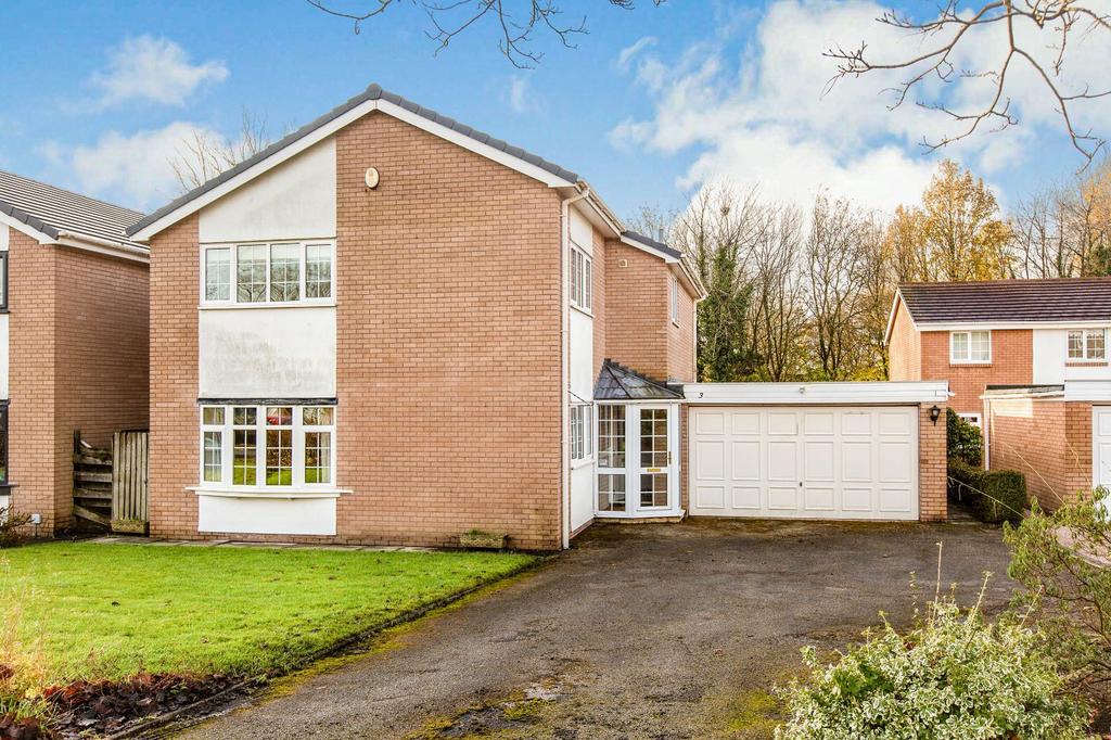 Long Croft Meadow, Lancashire PR7 4 bed detached house for sale - £400,000
