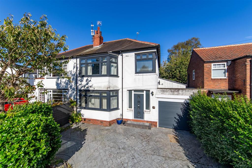 Bridge Park, Gosforth, NE3 3 bed semi-detached house - £450,000