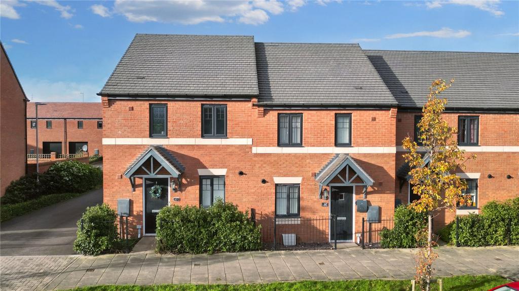 67 Bryce Way, Lawley, Telford... 3 bed terraced house - £220,000
