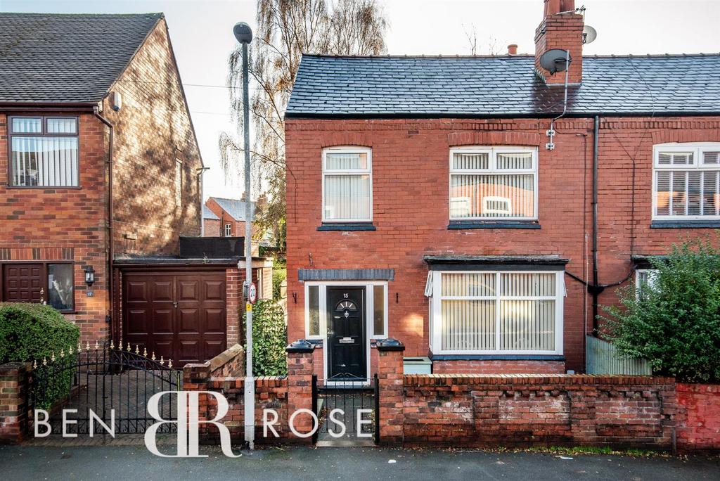 Newman Avenue, Springfield, Wigan 3 bed semi-detached house - £159,995