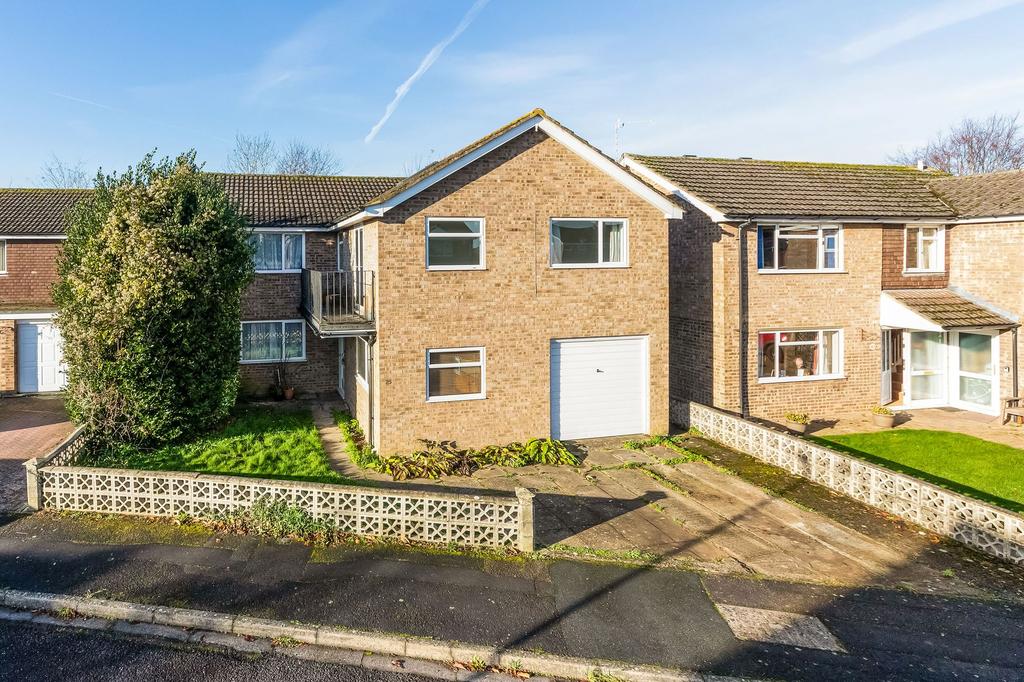 Loddon Close, Abingdon OX14 6 bed detached house for sale - £535,000