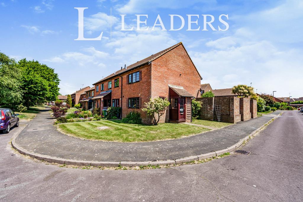 Wakehurst Place, Rustington 2 bed end of terrace house - £1,400 pcm (£ ...