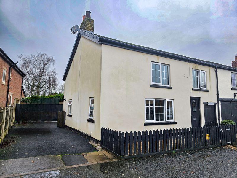 School Fold, Preston PR4 3 bed cottage - £225,000
