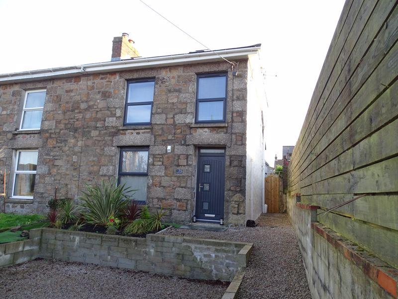 Pool, Redruth - Stunning family home... 3 bed semi-detached house - £ ...