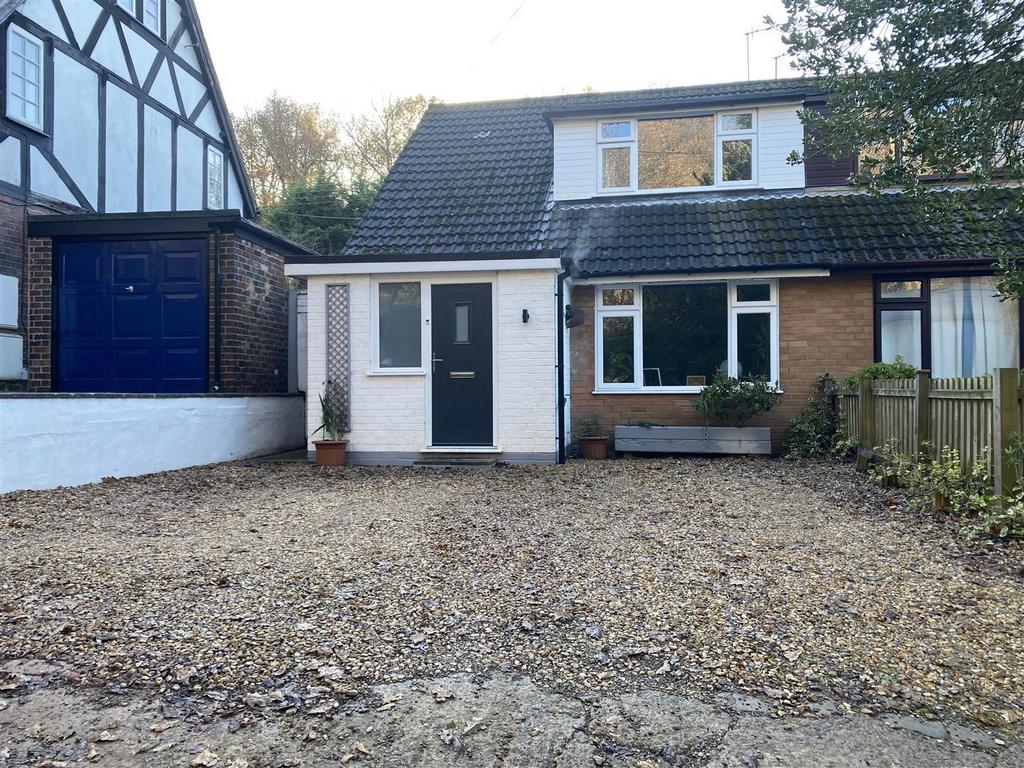 Bigbury Lane, Stourport-On-Severn 3 bed semi-detached house - £269,950