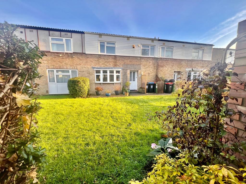 Aldermead, Stacey Bushes, Milton... 3 bed house - £270,000