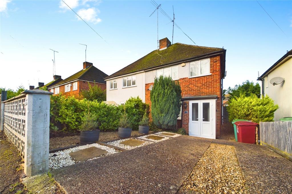 Rodway Road, Tilehurst, Reading... 3 bed semi-detached house - £350,000