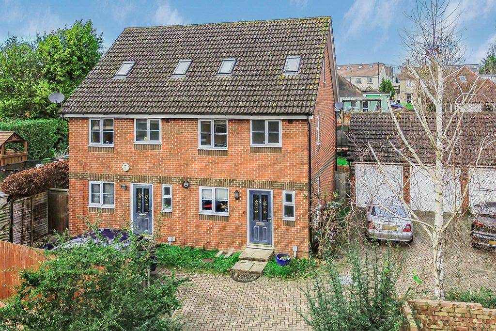 Gillsted Court 3 bed semi-detached house - £600,000