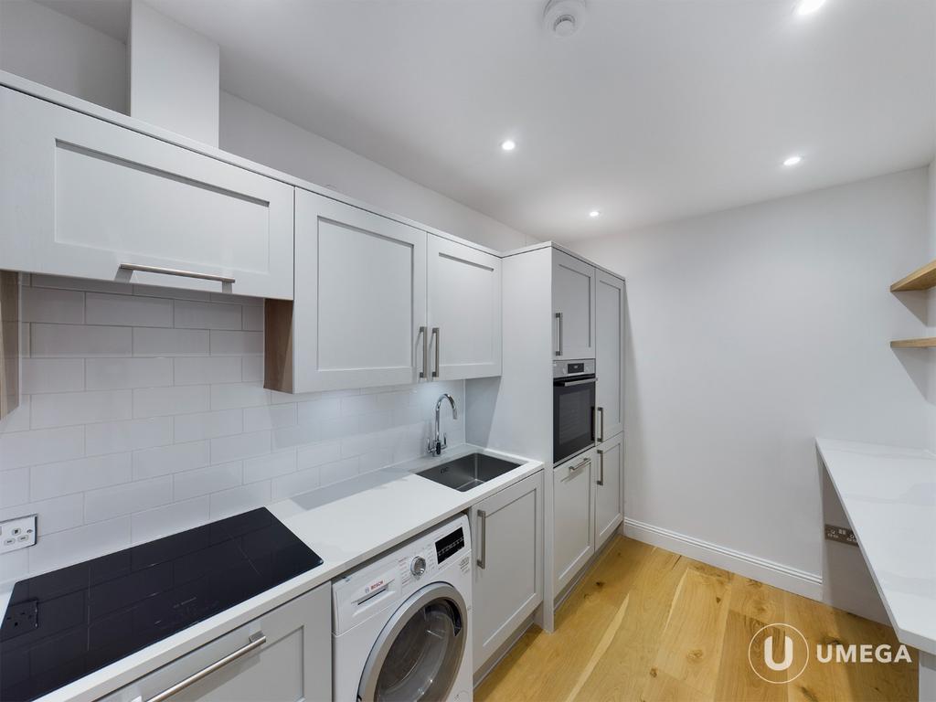 Viewforth Square, Viewforth... 2 bed apartment - £1,275 pcm (£294 pw)
