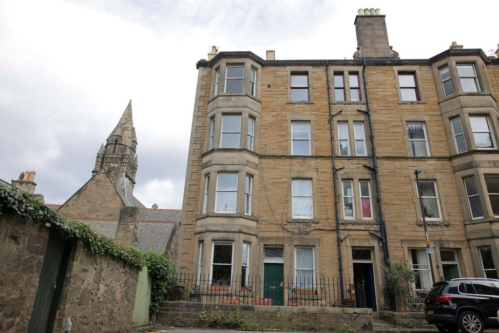 Viewforth Gardens, Bruntsfield... 2 bed apartment - £350,000