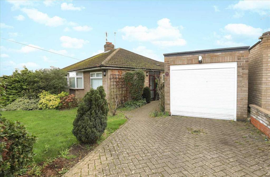 Harvey Road, Wellingborough 2 bed bungalow - £1,100 pcm (£254 pw)