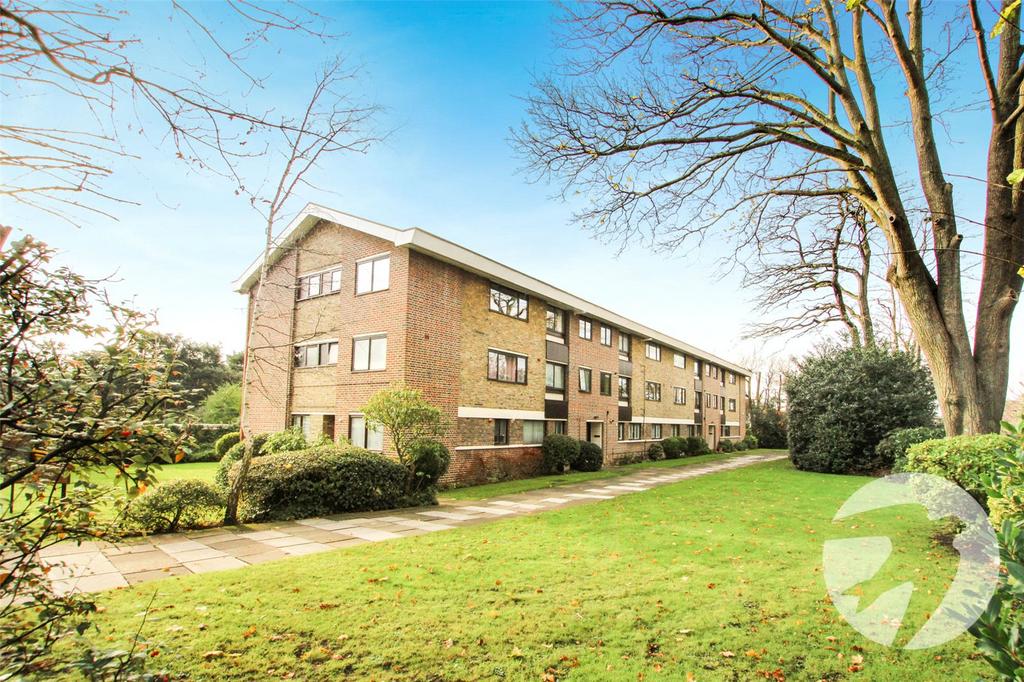 Greenacres, London, SE9 2 bed flat - £425,000