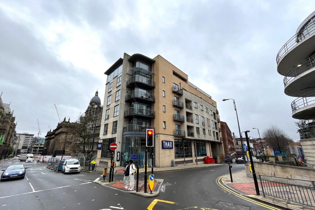 Portland Place, Calverley Street, Leeds 2 bed apartment - £1,000 pcm (£ ...