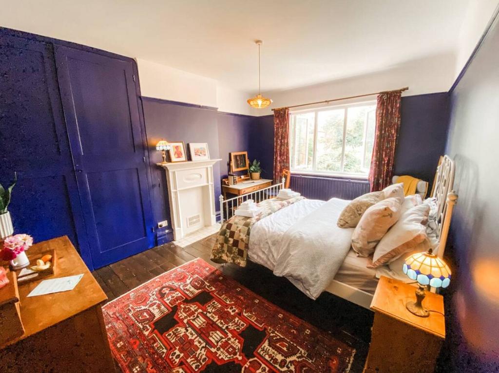 Luttrell Avenue, Putney, London, SW15 4 bed semi-detached house to rent ...