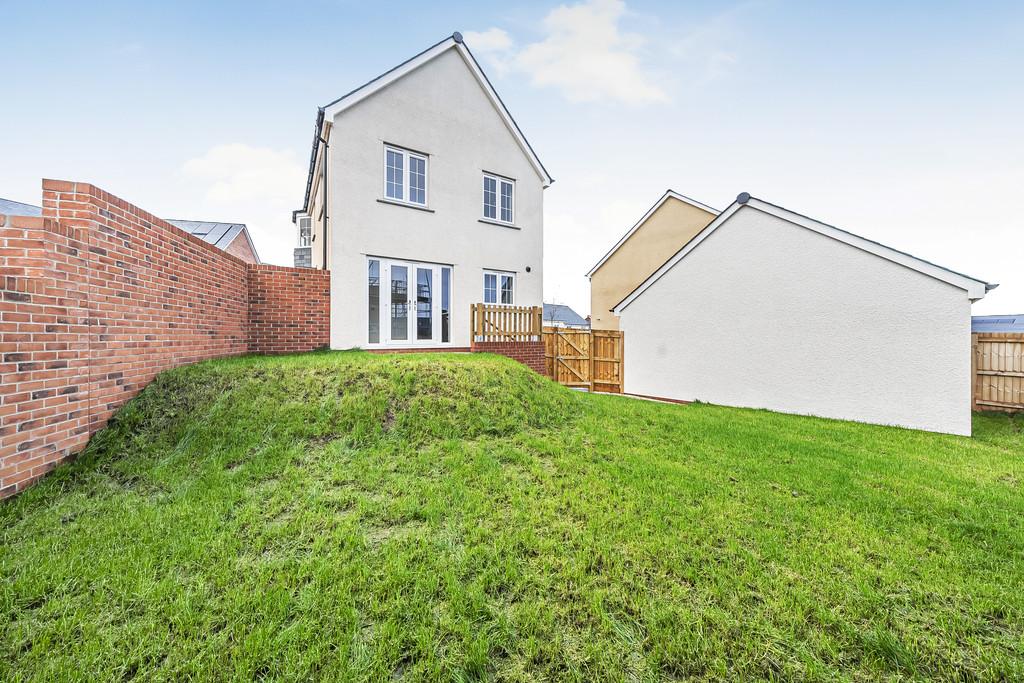 Bridle Close, Matford, Exeter 3 bed detached house - £1,650 pcm (£381 pw)