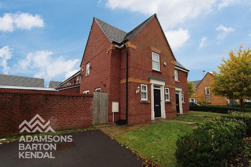 Wren Way, Kingsway, Rochdale OL16 2 bed townhouse for sale - £180,000