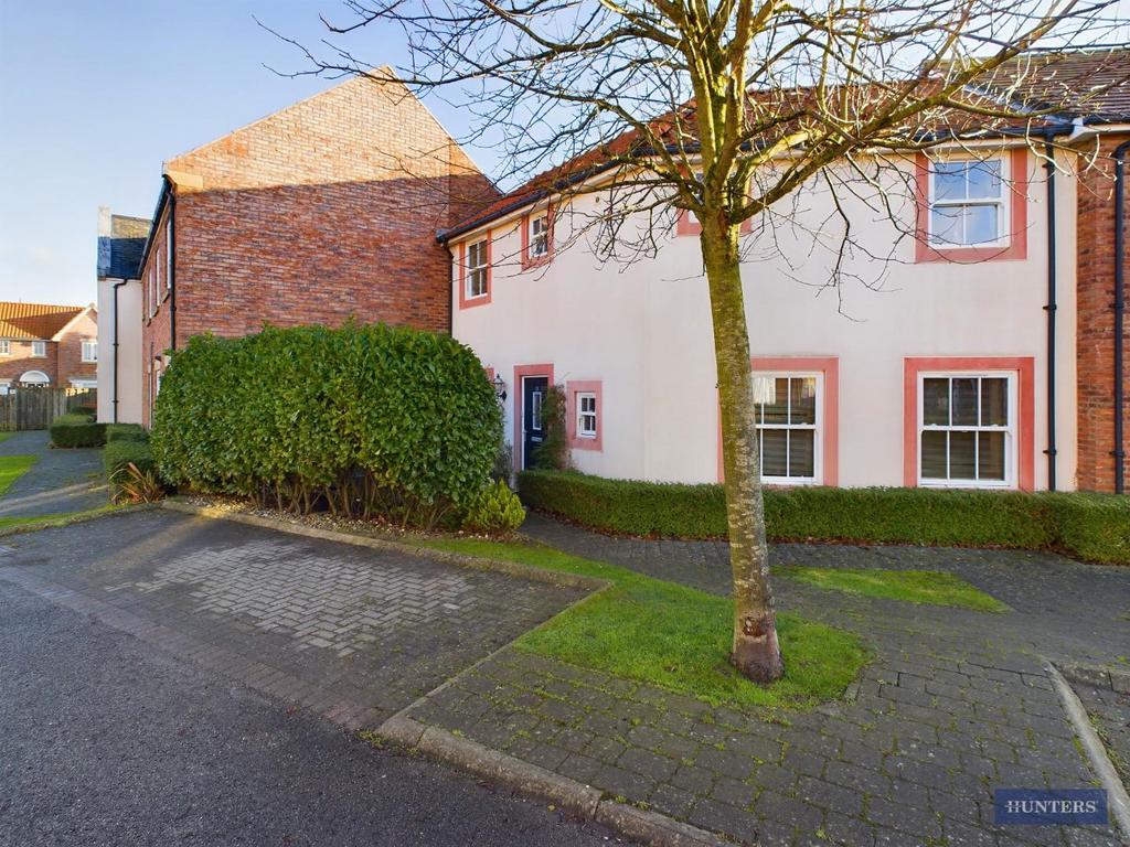 Perran Court, Moor Road, Filey 3 bed terraced house for sale - £180,000