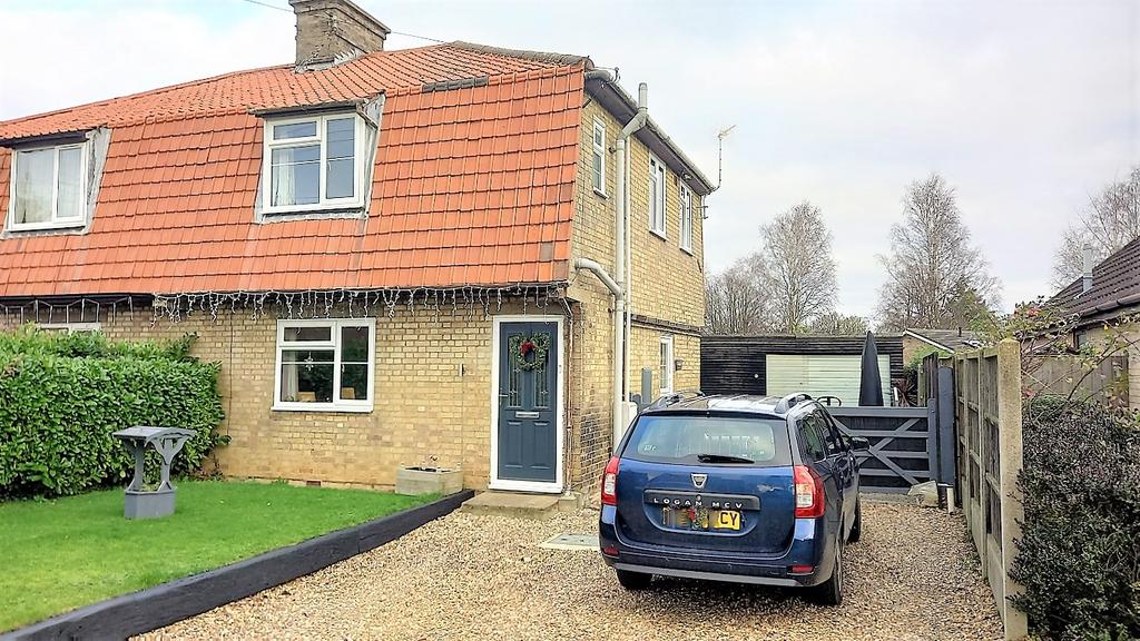 Mill Lane, Woolpit IP30 3 bed semi-detached house to rent - £1,400 pcm ...
