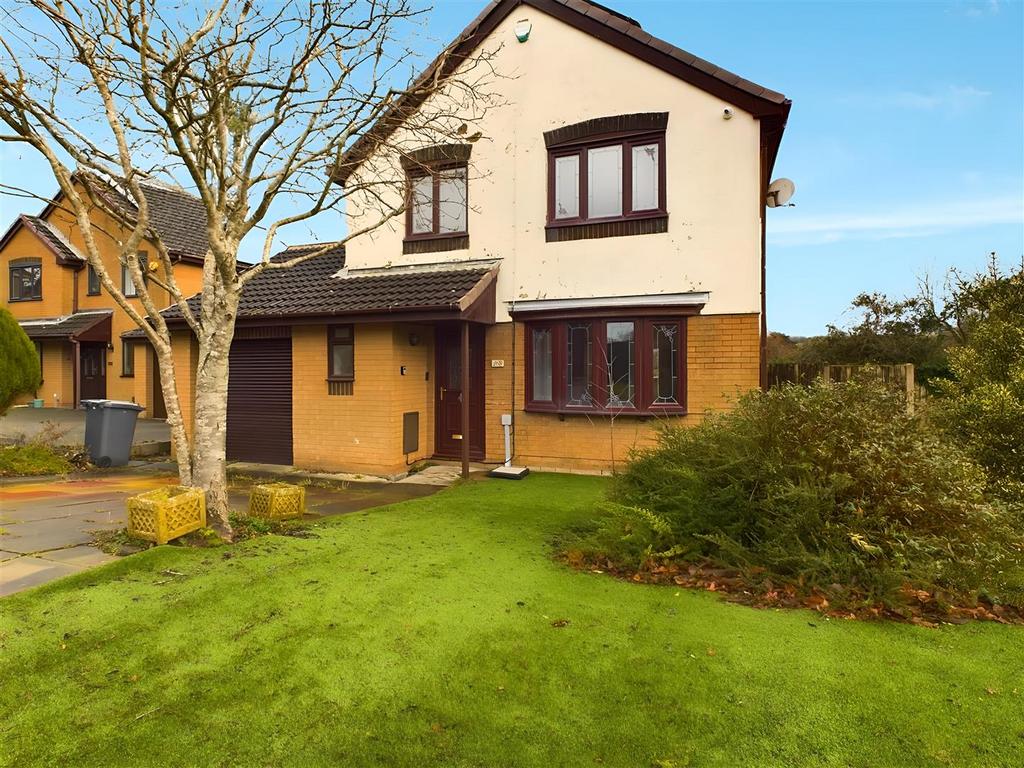 Willow Lane, Lancaster 4 bed detached house - £380,000