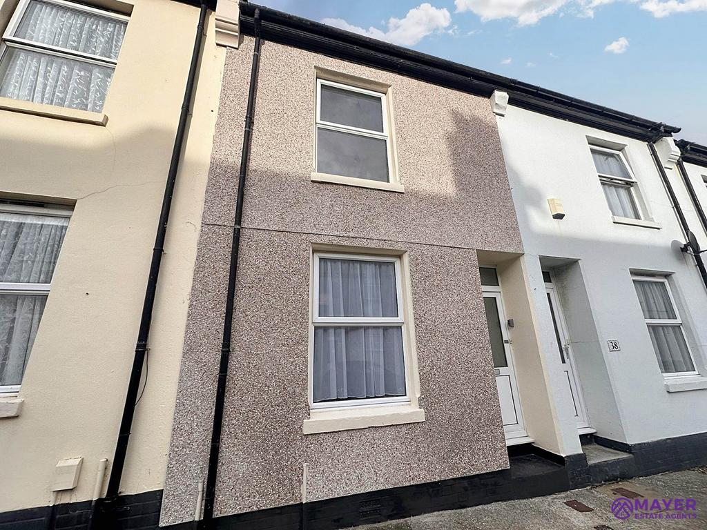 Packington Street, Plymouth PL2 2 bed terraced house - £165,000