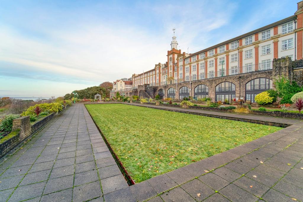 Nore Road, Portishead, Bristol, BS20 2 bed duplex - £410,000