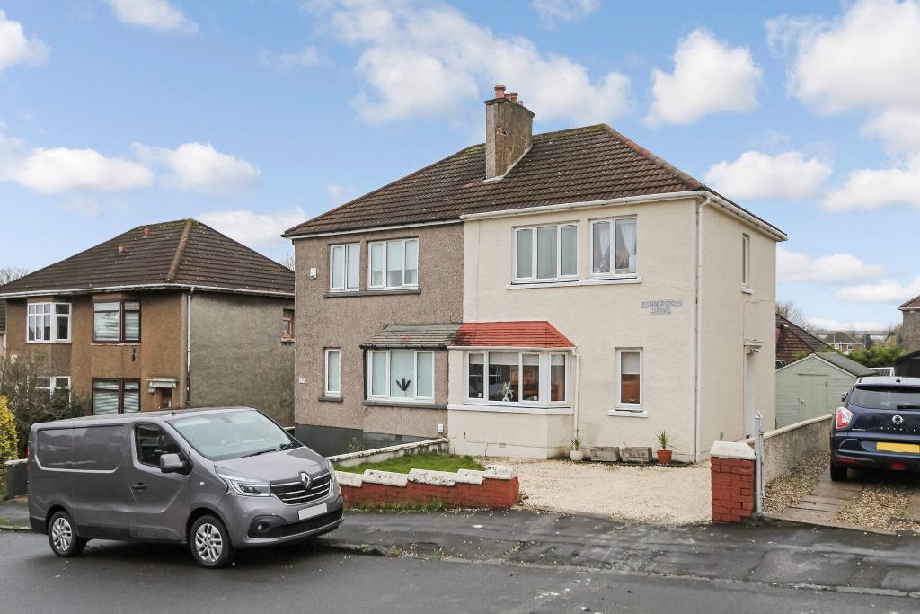 Bannercross Drive, Garrowhill, G69 6RH 3 bed semi-detached house - £190,000
