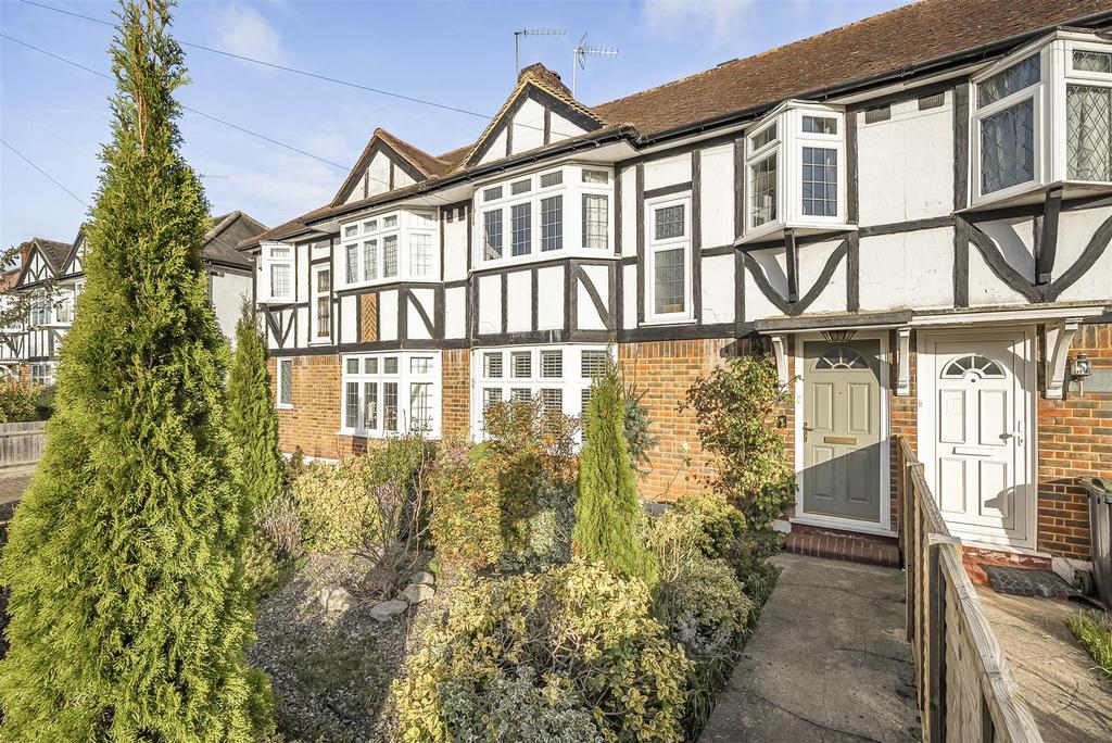 Cardinal Avenue, Kingston Upon Thames... 3 bed terraced house - £795,000