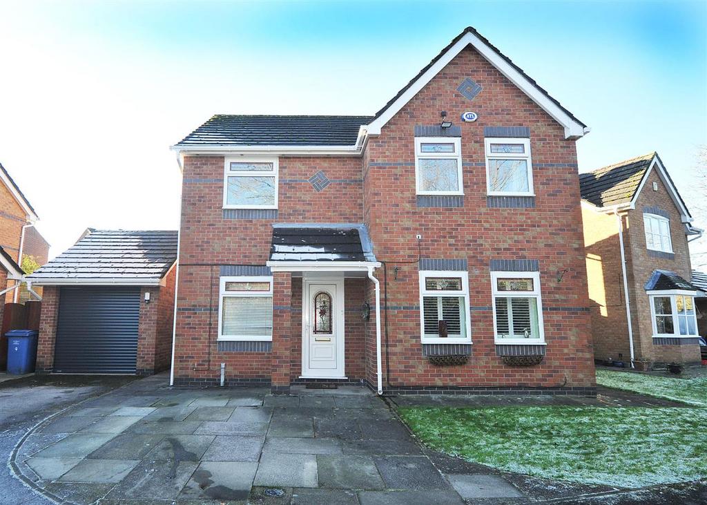7 Old River Close, Irlam M44 6RD 4 bed detached house - £349,995