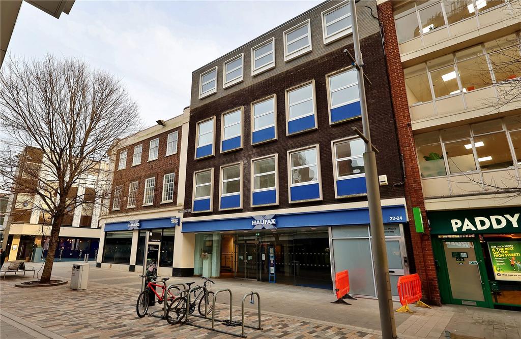 Commercial Way, Woking, Surrey, GU21 1 bed apartment to rent - £1,250 ...