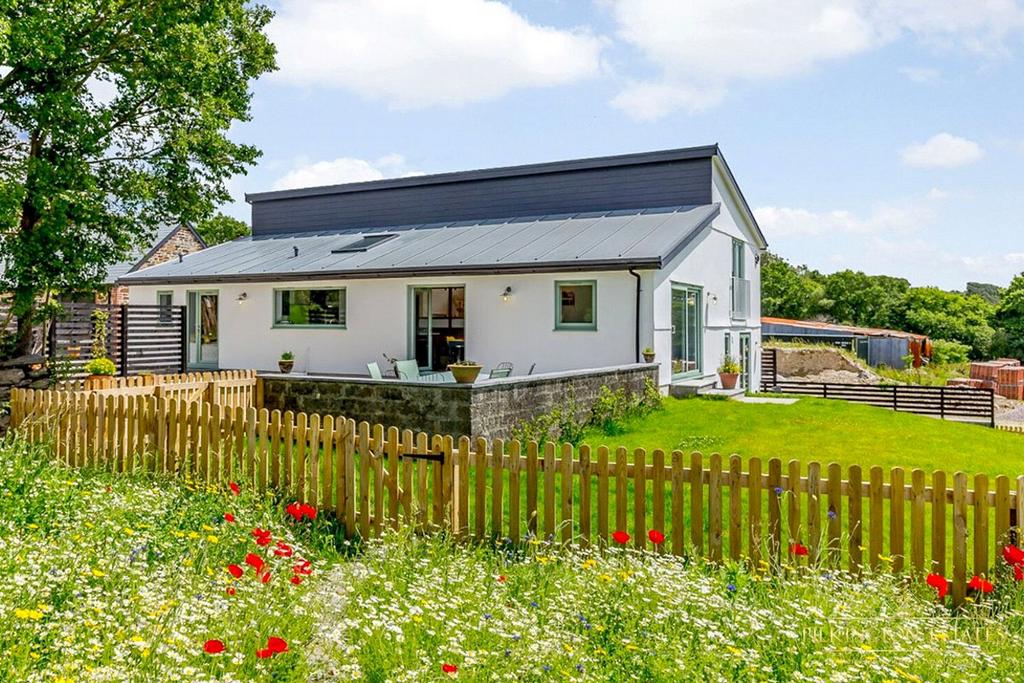 Landulph, Cornwall PL12 4 bed detached house - £800,000