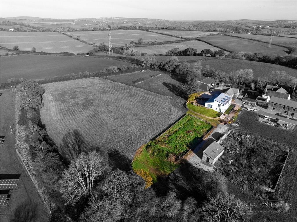 Landulph, Cornwall PL12 4 bed detached house - £700,000