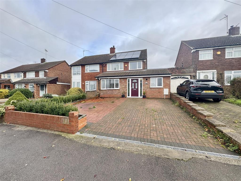 Sundon Park Road, Luton, LU3 2AR 4 bed semi-detached house - £410,000