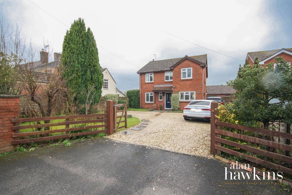 New Road, Purton, Swindon Sn5 4 4 bed detached house for sale - £525,000