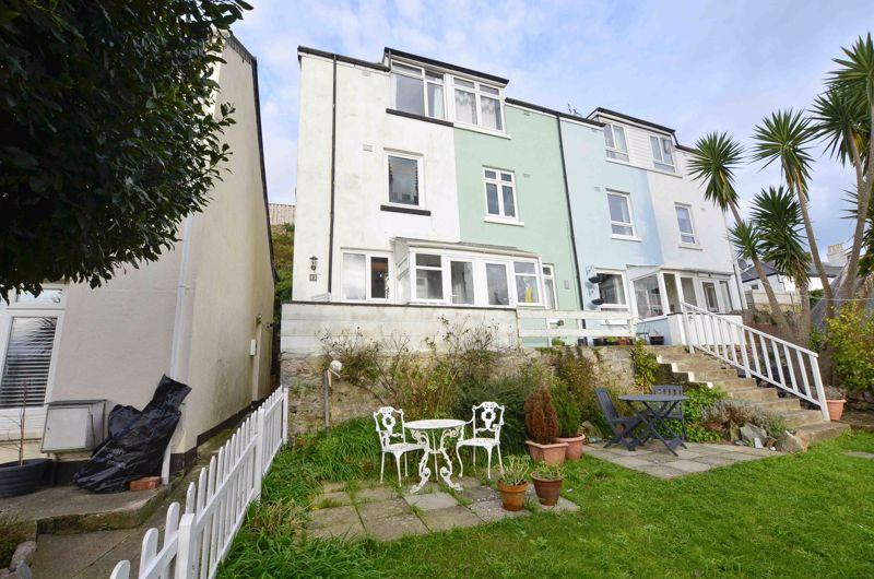 CHURCH STREET, BRIXHAM 2 bed end of terrace house for sale - £235,000
