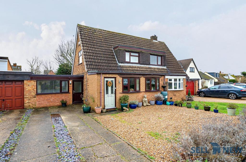 Newbury Lane, Silsoe MK45 3 bed semi-detached house for sale - £400,000