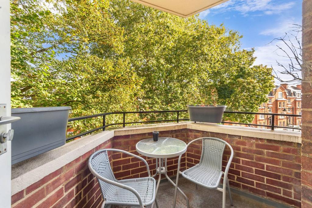 Halton Road, Highbury and Islington... 1 bed flat for sale - £450,000