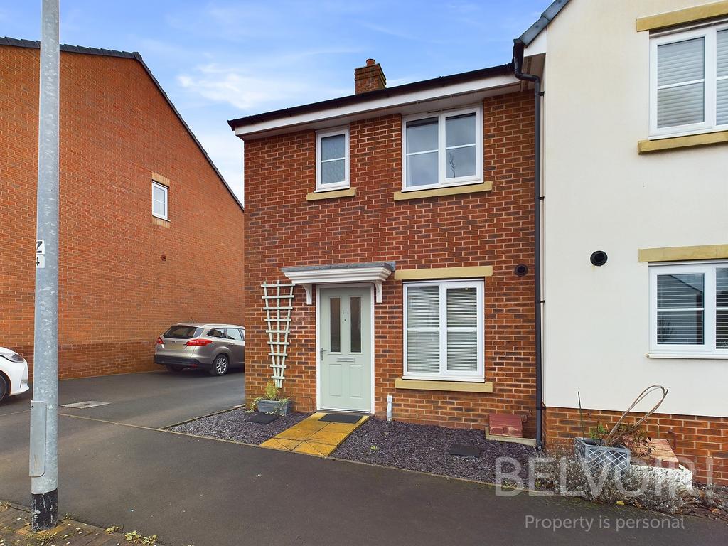 Abraham Drive, Telford TF2 3 bed semi-detached house for sale - £220,000
