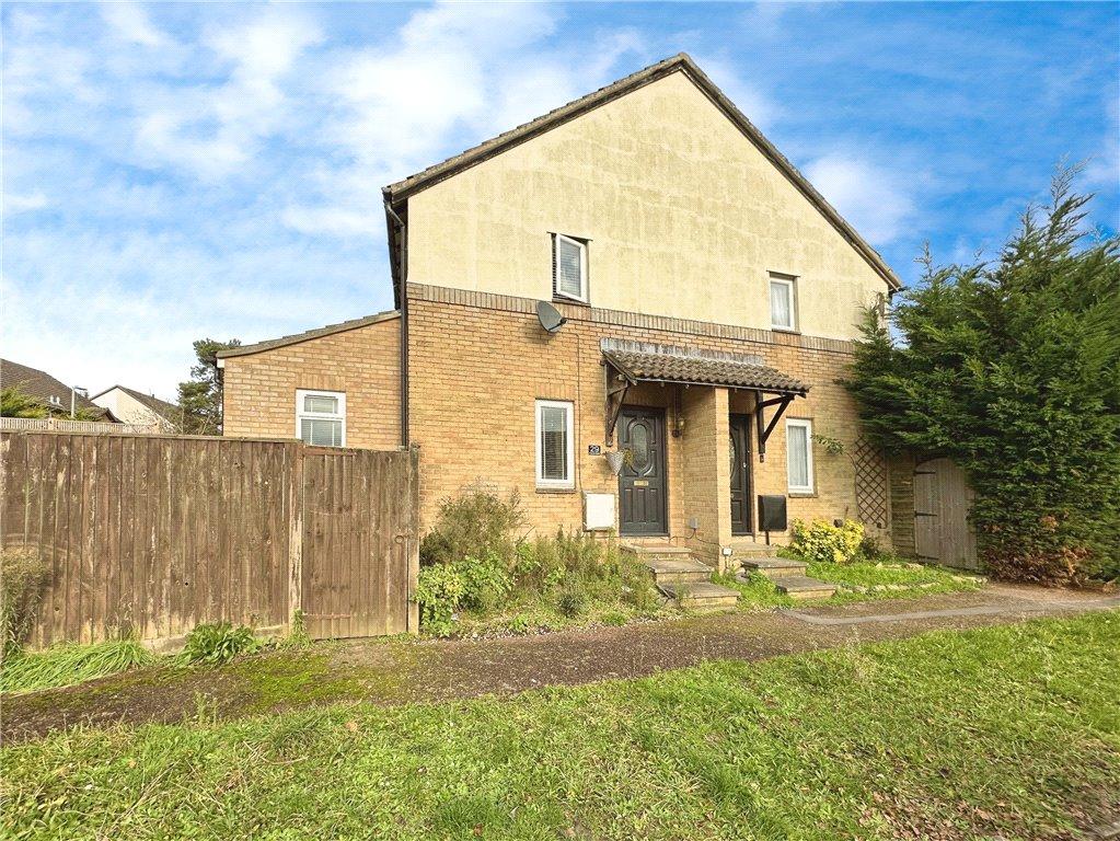 Porlock Place, Calcot, Reading 2 bed semi-detached house for sale - £ ...