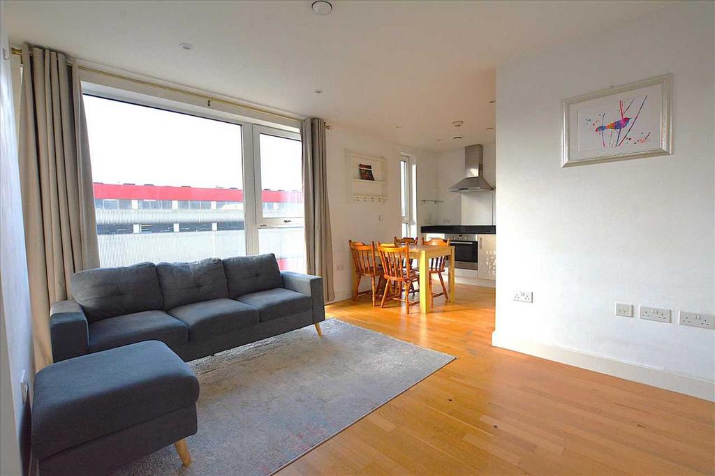 Zenith Close, Colindale 1 bed apartment - £285,000