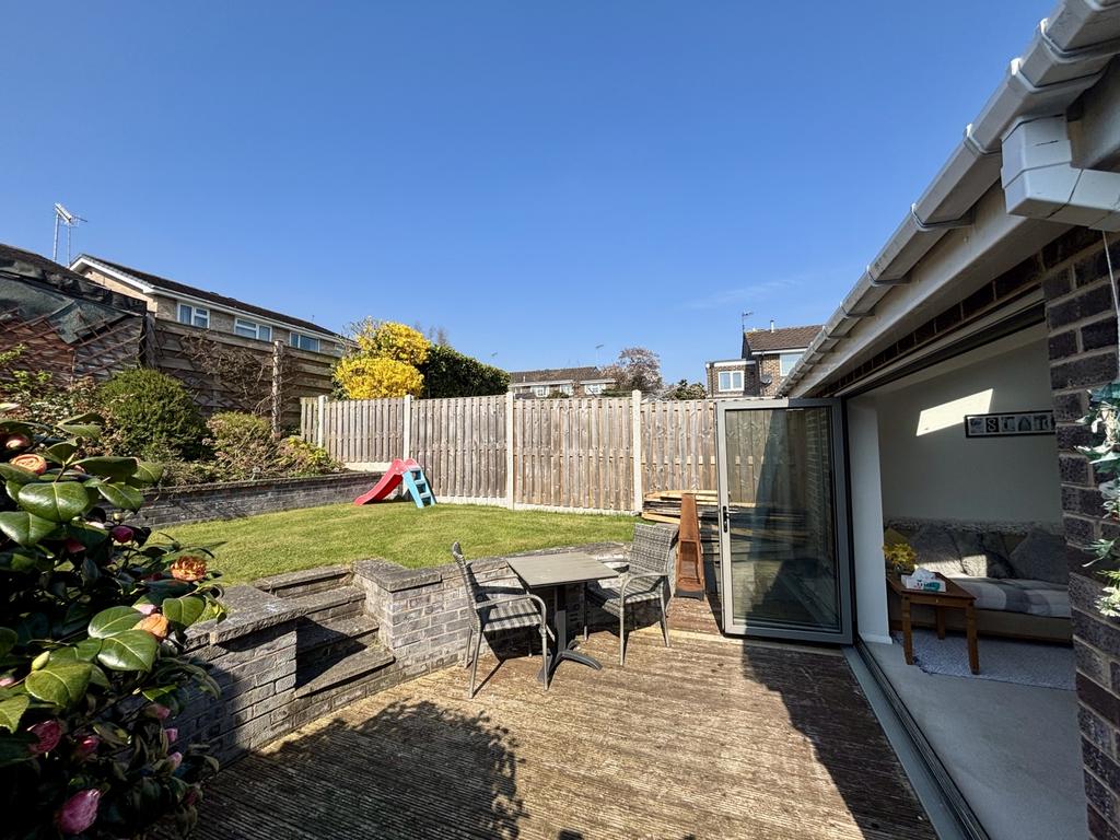 Buttermere Drive, Dronfield... 3 bed semi-detached house - £275,000