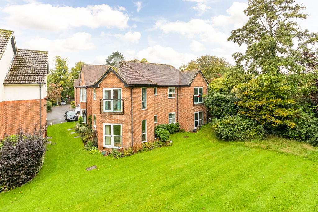 London Road, Headington 1 bed retirement property - £175,000